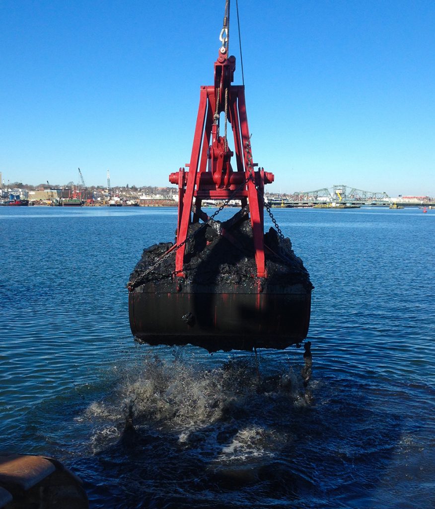 Environmental Dredging Bucket for Long Reach – Atlas-SSI